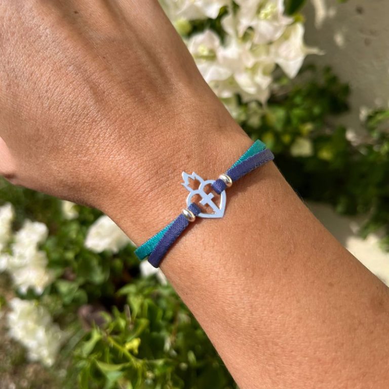 Pulsera de plata ¡DETENTE! Corazón de Jesús - Con la Peineta Puesta